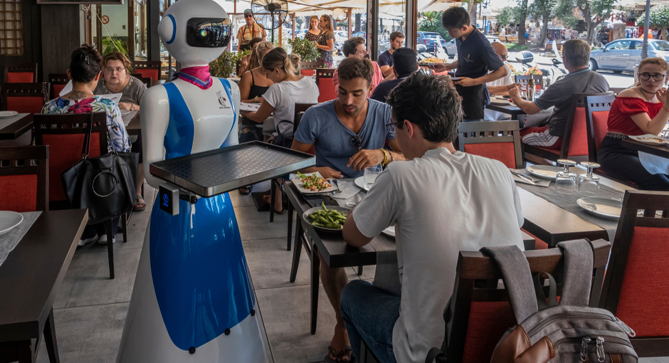 L’esercito dei camerieri robot | laborability